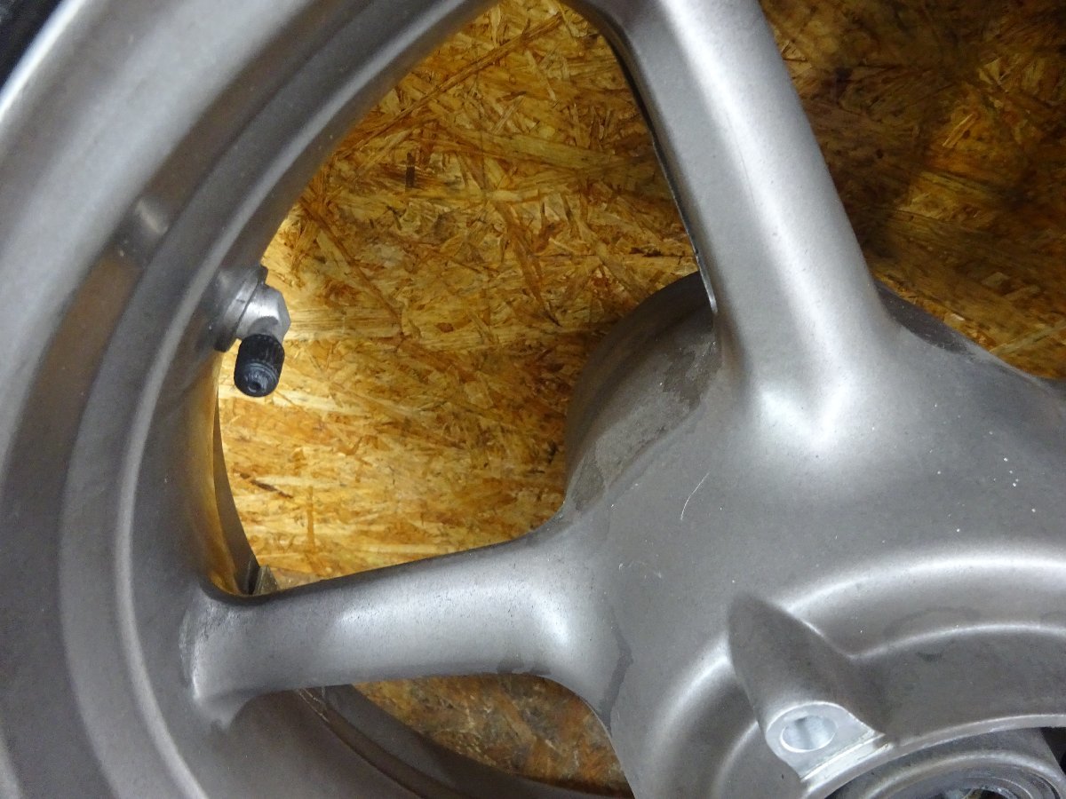 Yahoo!オークション - [G69] トライアンフ デイトナ675R リアホイール...