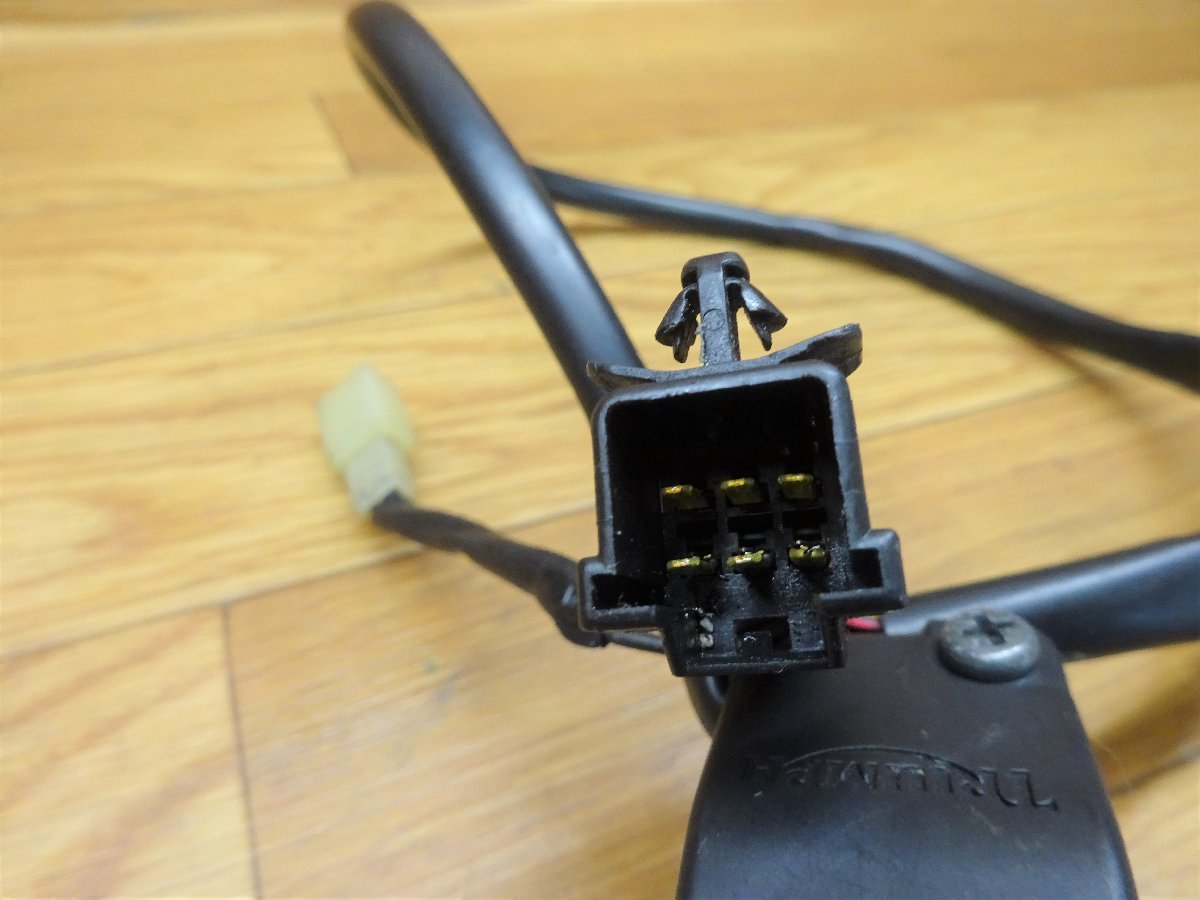 Yahoo!オークション - [G69] トライアンフ デイトナ675R 純正 ハンドル...
