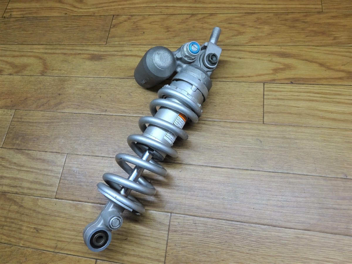 Yahoo!オークション - [Y86] YZF-R1 RN13N 純正 リアサスペンション