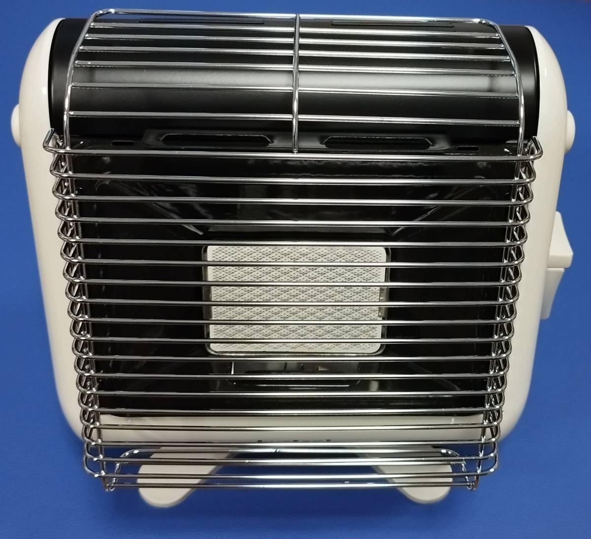 使用1時間 イワタニ カセットガスストーブ マイ暖 CB-STV-MYD(ガスストーブ)｜売買されたオークション情報、yahooの商品情報をアーカイブ公開 - オークファン（aucfan.com）