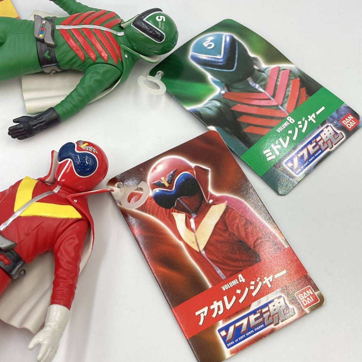 Yahoo!オークション - 12/8NB-k49 ソフビ魂 ソフビ人形/戦隊フィギュア...