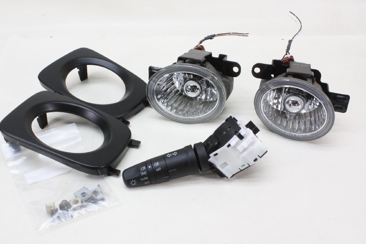 BZ11 キューブ 14S H15年式 CR14DE AT 2WD 78763km 純正 フォグランプ 左右 パネル スイッチ付 STANLEY P1290 BGZ11(日産用)｜売買された ...
