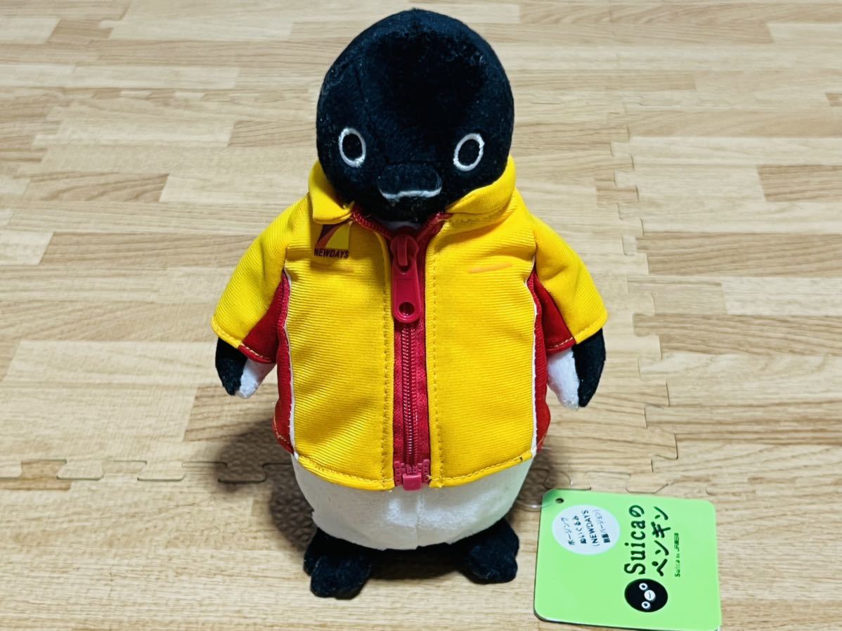 日本代購代標第一品牌【樂淘letao】－JR東日本 Suica スイカ ペンギン ペンコレ！ ぬいぐるみ NewDays 制服 1