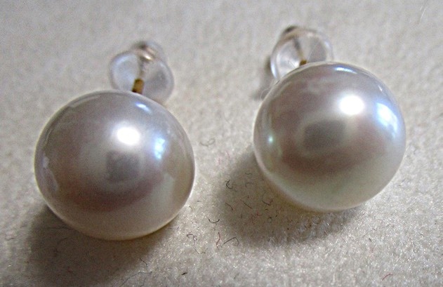 Yahoo!オークション - 【 M 】14kgf あこや真珠ピアス 9.3㎜