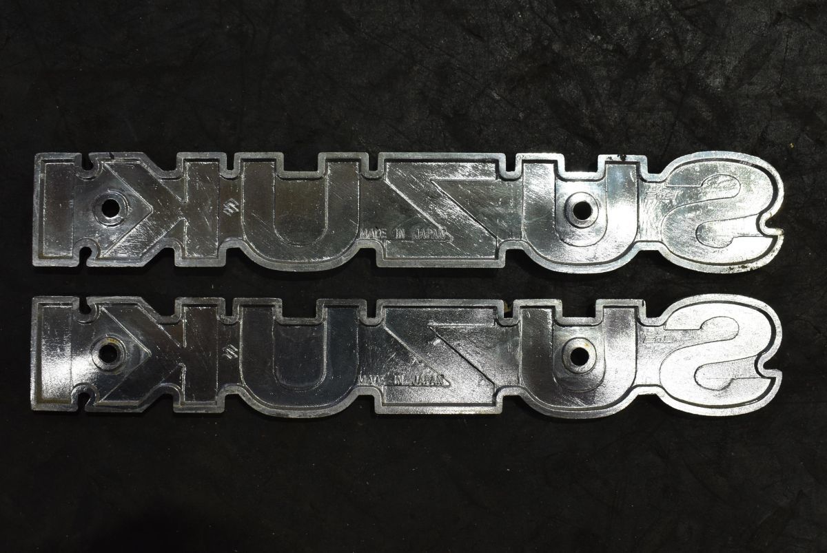 Yahoo!オークション - S168 当時物 純正 GS450 タンクエンブレム 0018 ...