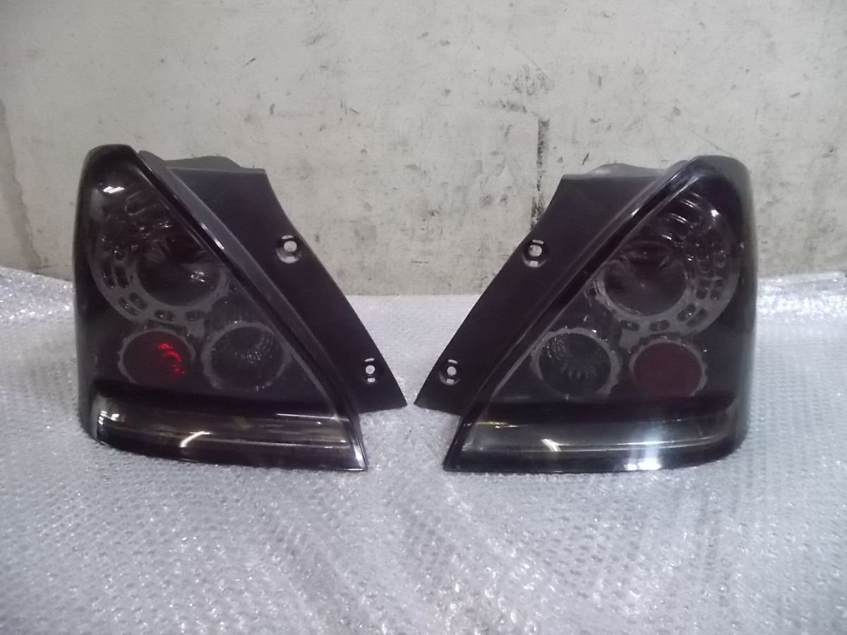 Yahoo!オークション - 激安 RB1 オデッセイ TYC 社外 テールランプ テ...