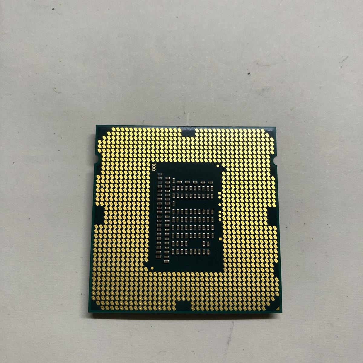 Yahoo!オークション - INTEL Xeon E3-1220V2 SR0R6 2.30GHz /73