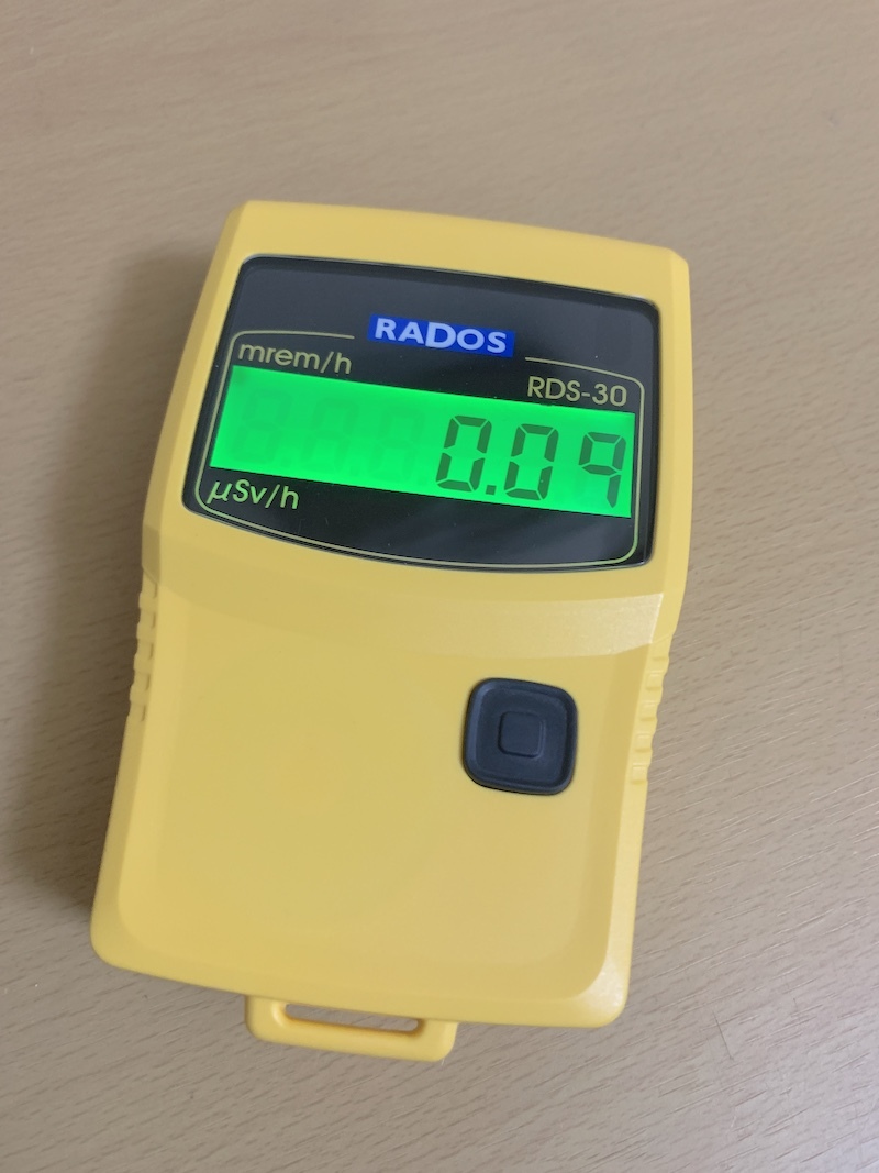 Yahoo!オークション - ジャンク RADOS RDS-30 放射線サーベイメータ ガ...
