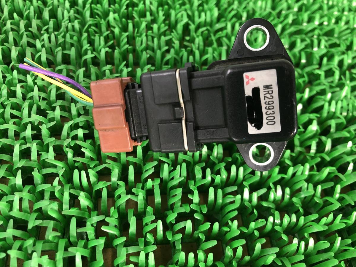 Yahoo!オークション - 三菱 パジェロミニ H58A H53A 純正 バキュームセ...