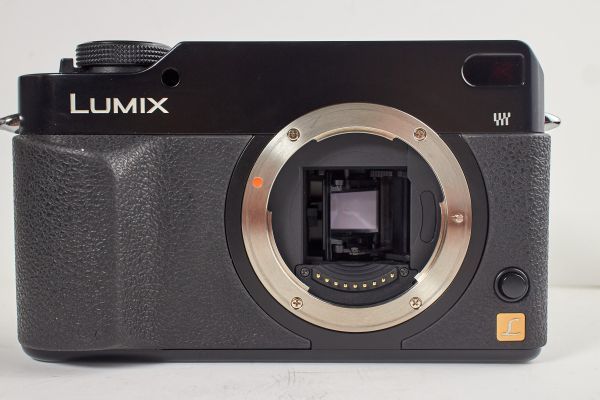 パナソニック Panasonic LUMIX DMC-L1 ボディ デジタル一眼 ショット数3962枚(パナソニック)｜売買されたオークション情報、yahooの商品情報をアーカイブ公開 ...