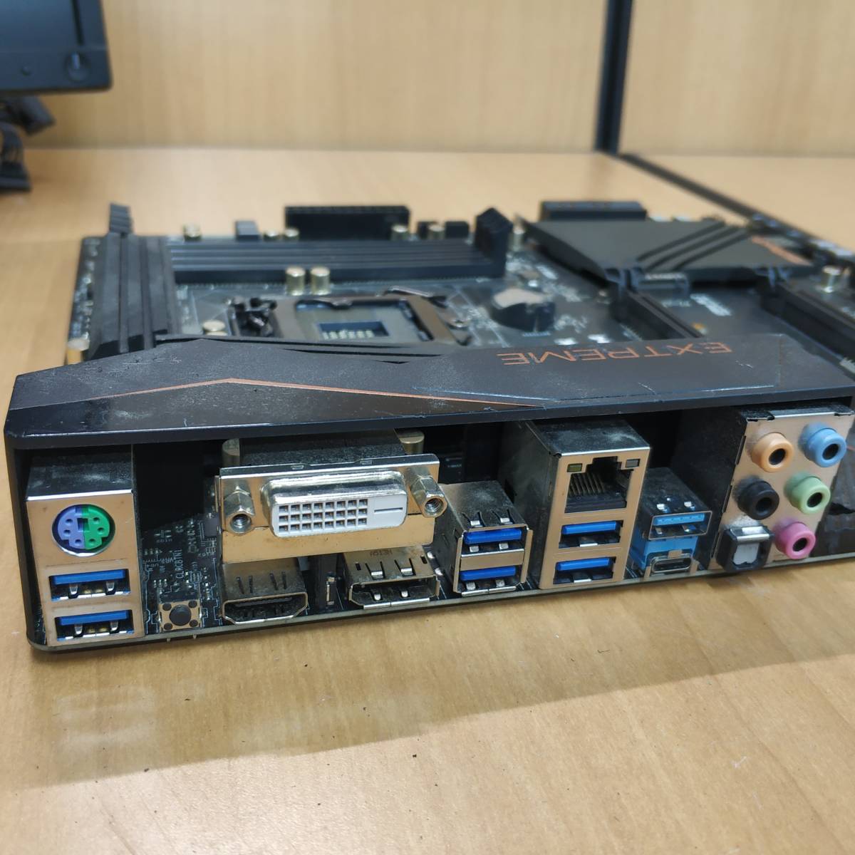 Yahoo!オークション - ASRock Z170 Extreme4 LGA1151 ATXマザーボード/...