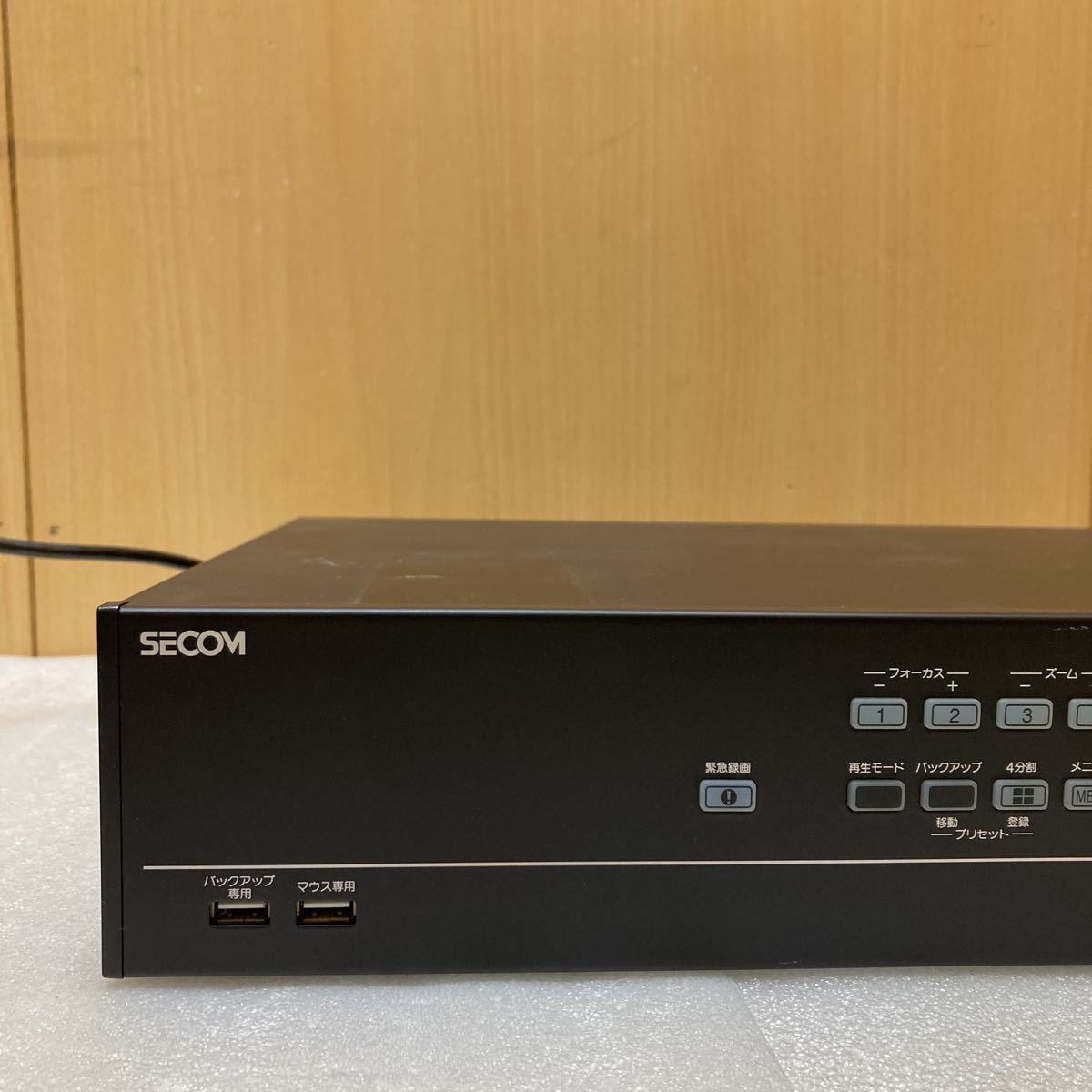 代購代標第一品牌－樂淘letao－YK0092 SECOM セコム★防犯カメラ用 デジタルビデオレコーダー DV-R0830 ハードディスク500G 通電確認済み 現状品 0124