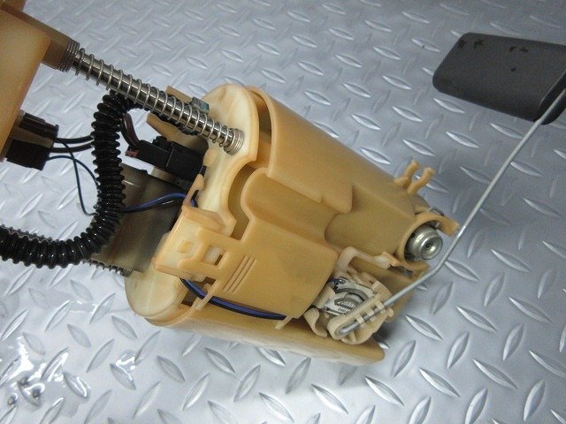 23 セレナFC26 燃料ポンプ/ヒューエル 915(日産用)｜売買されたオークション情報、yahooの商品情報をアーカイブ公開 - オークファン（aucfan.com）