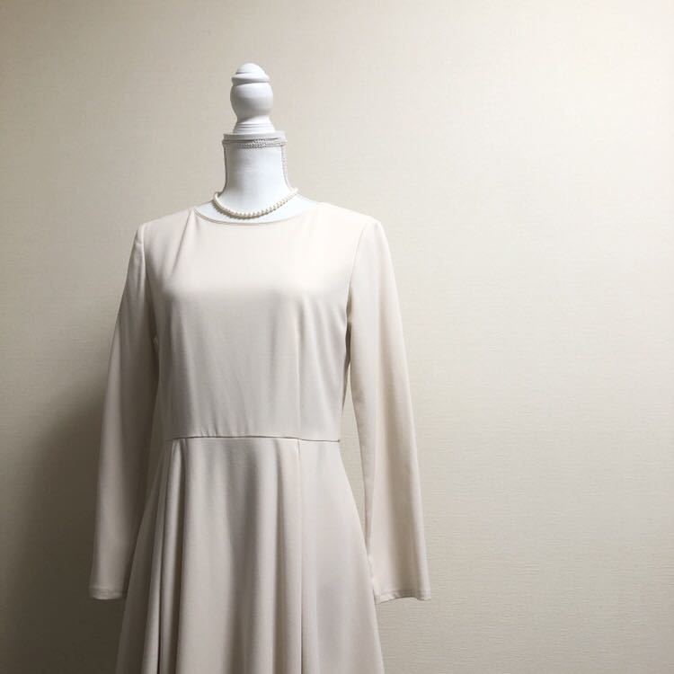 美品 ナチュラルビューティーベーシック スーツ ピンクベージュ 美品 ナチュラルビューティーベーシック スーツ ピンクベージュ