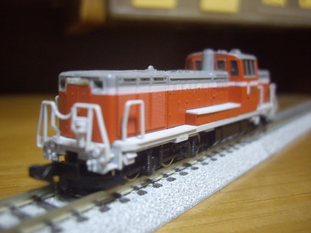 Yahoo!オークション - tomix DE10 1656 動力車動作・ライト点灯確認済み