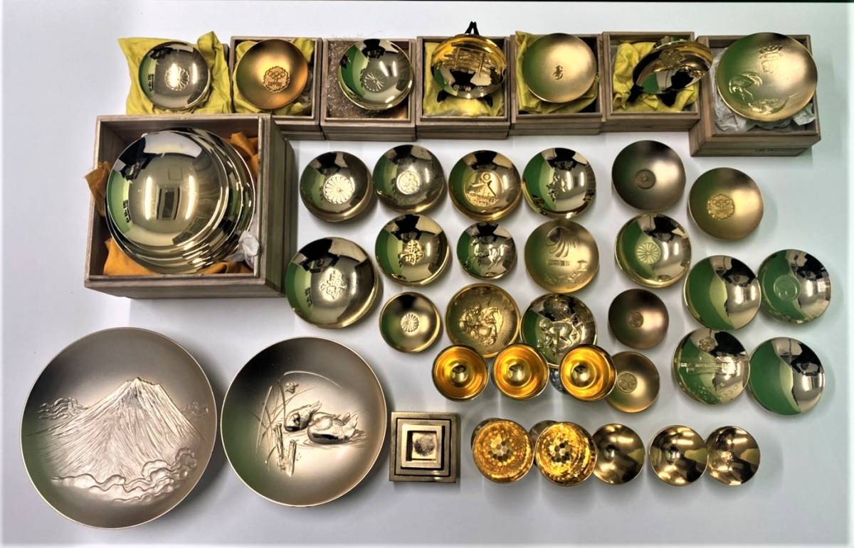 Yahoo!オークション - Y 24KGPほか 金メッキ 金杯 酒器 おまとめ 大量