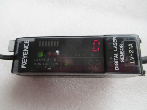Yahoo!オークション - LV-H62 デジタルレーザセンサ + LV-21A ...