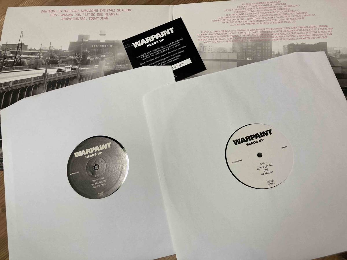 Yahoo!オークション - 2LP インディロック ギャルバン 名盤 Warpaint 2...