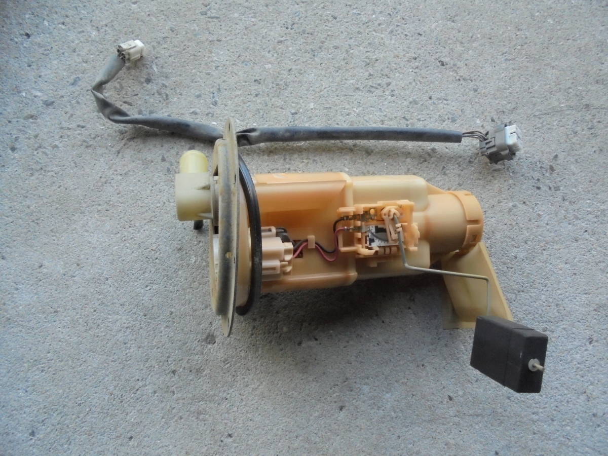 Yahoo!オークション - S210P S200P ハイゼットトラック フューエルポン...