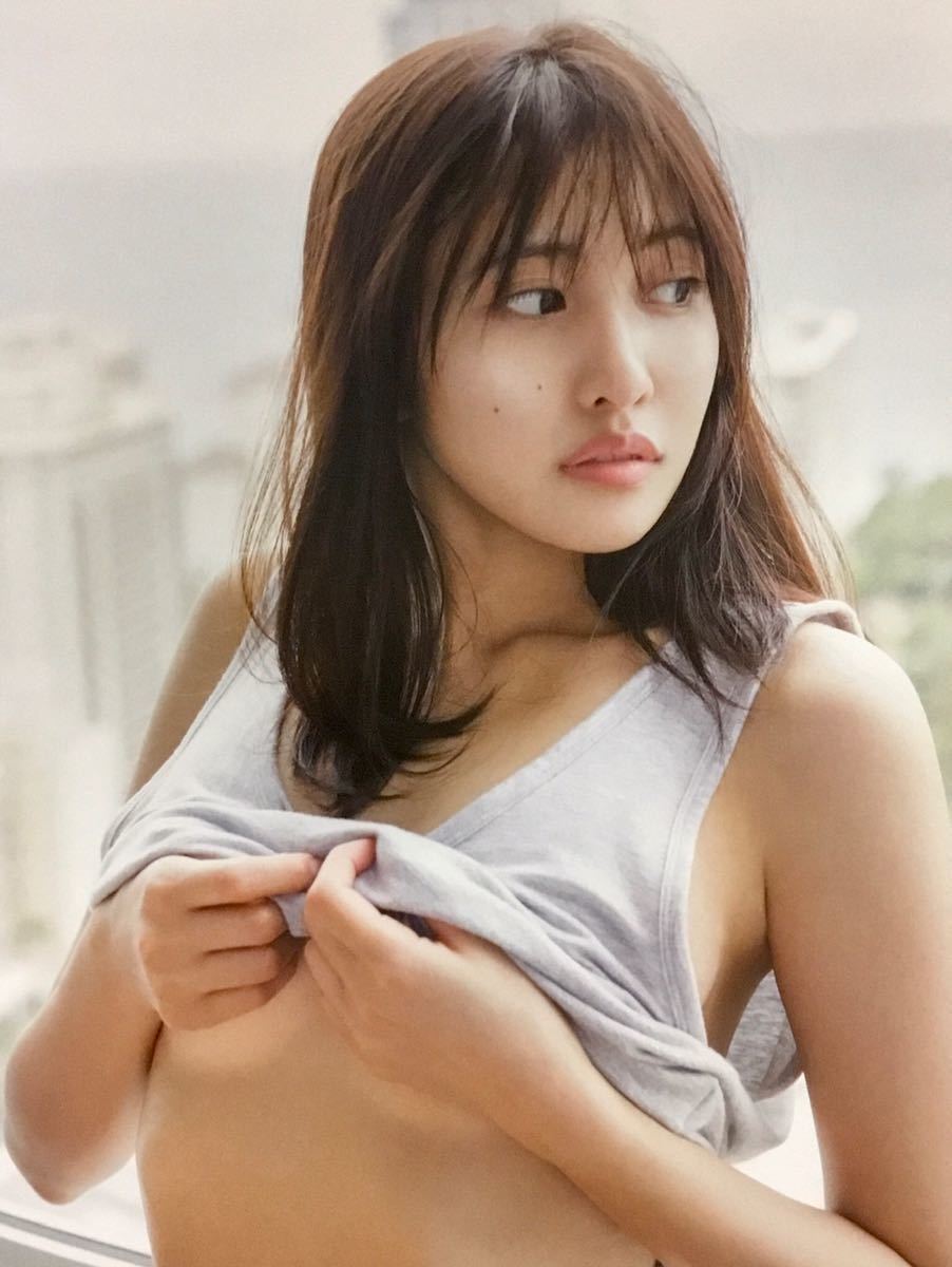佐野ひなこ 写真集 最高のひなこ 手ぶら 巨乳 美女 セクシー 美尻 美脚 スレンダー グラマー 下着 水着 送料210 さ行 |売買された