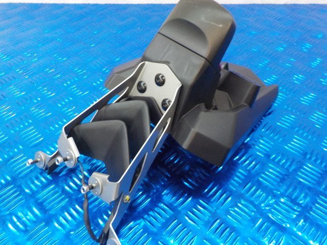 〇 D196 純正 ヤマハ T-MAX リアフェンダー 59C-21629 5-1/12 ま(リア)｜売買されたオークション情報、yahooの商品情報をアーカイブ公開 - オークファン ...