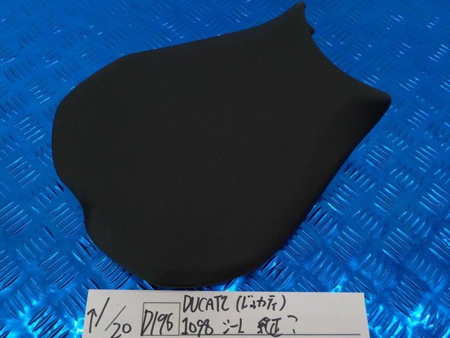 Yahoo!オークション - D196 DUCATI（ドゥカティ）1098 シート 純正 5-1...