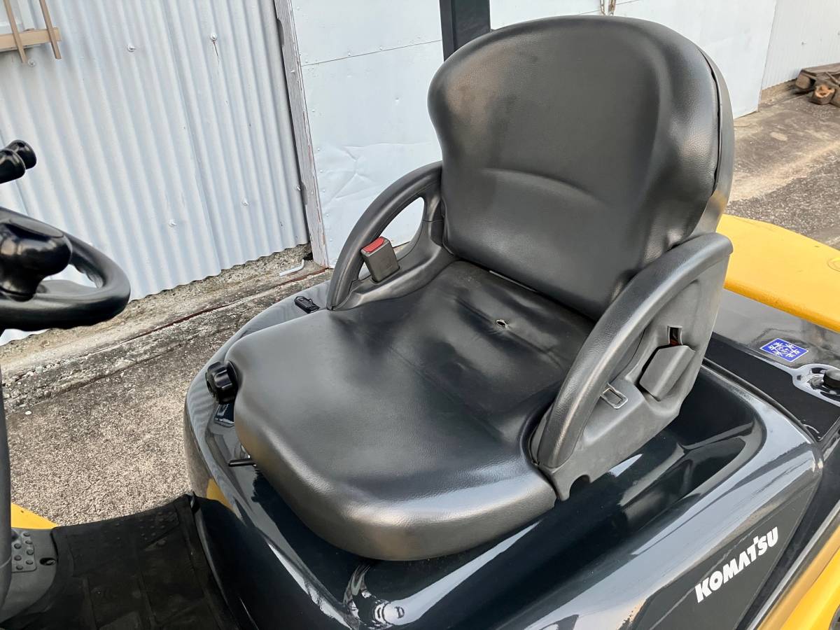 点検済 1752時間 フロントWタイヤ 2t オートマ コマツ フォークリフト 2.0t2トン2.0トン(中古)のヤフオク落札情報