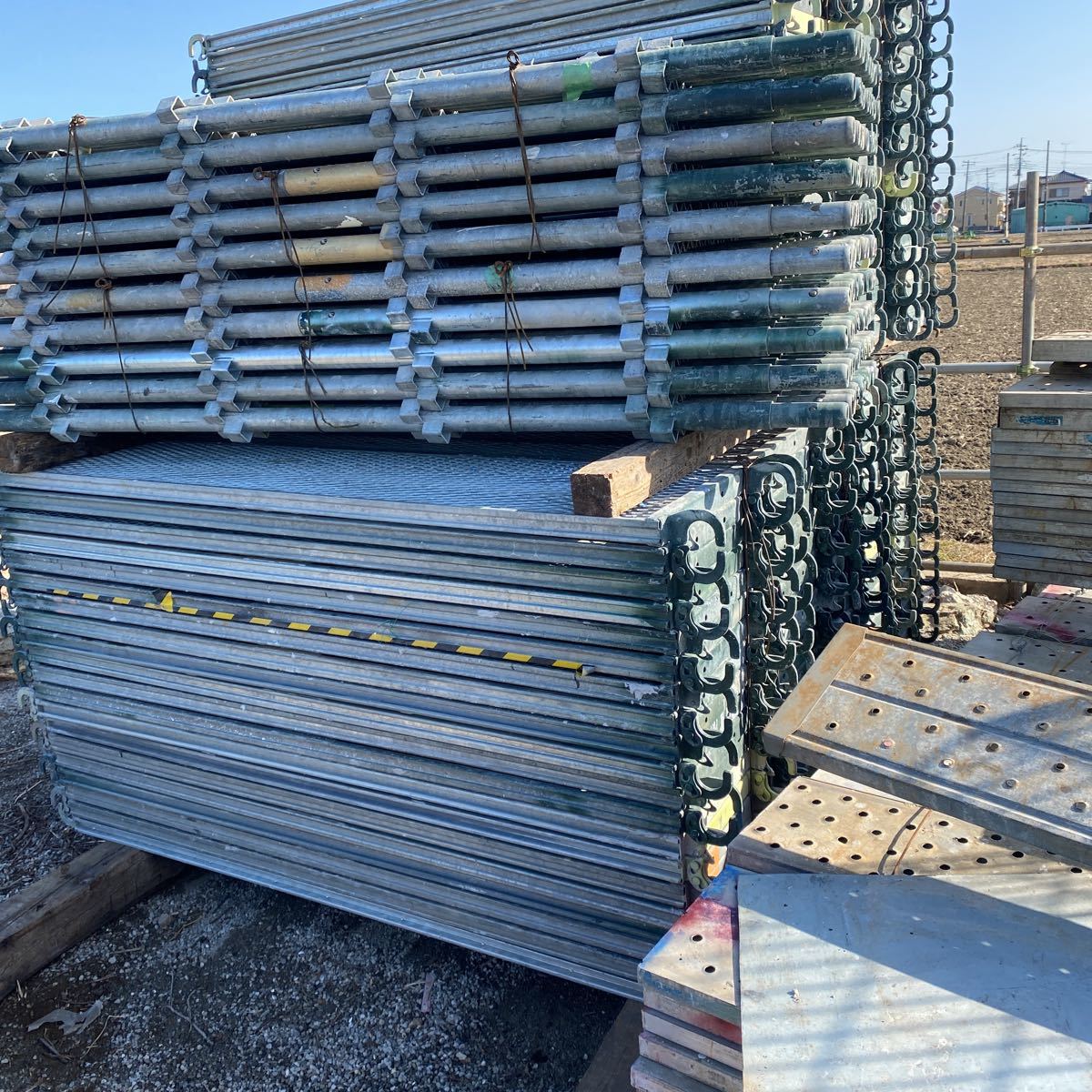 支柱1800カチコミA 1本単価1800円 一側 クサビ式足場 平和 信和 KRH 在庫多数有 他のサイズと材料も有り(足場台、足場板)｜売買されたオークション情報、yahooの商品情報を ...