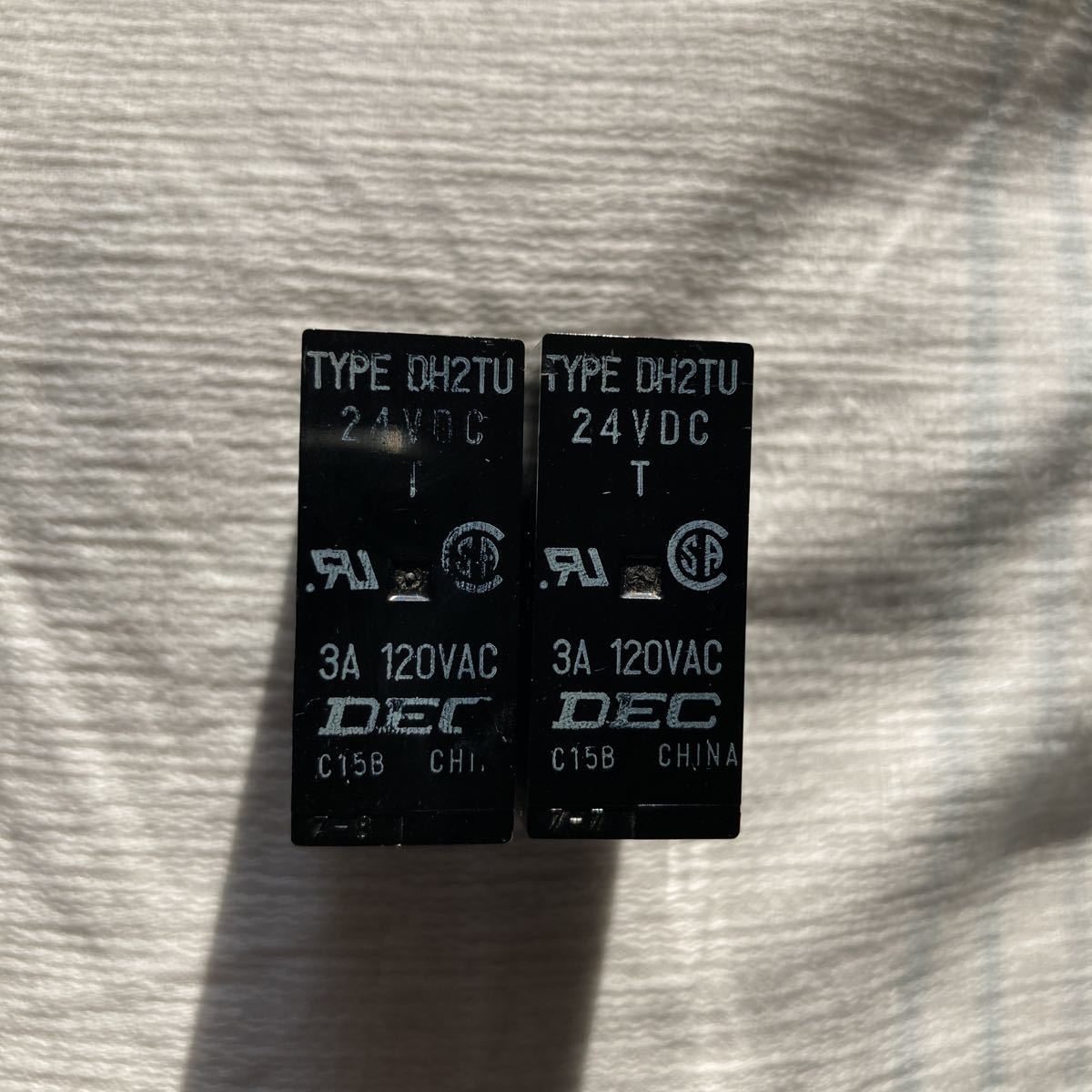 Yahoo!オークション - スピーカーリレー DEC DH2TU 24VDC 3A 120VAC 2...