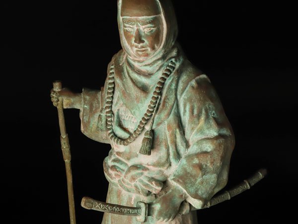 Yahoo!オークション - 【流】ブロンズ 弁慶置物 高さ59cm 重量約22.8kg...