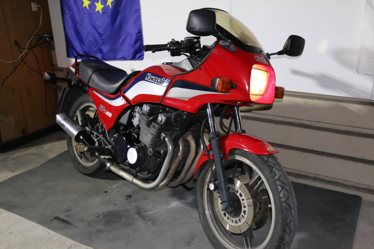 Yahoo!オークション - 輸入新規 通関証付 KAWASAKI GPZ 400 クランキン...