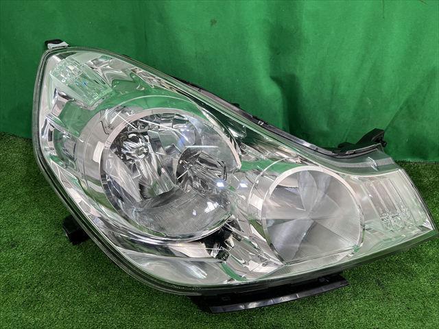 Yahoo!オークション - ウイングロード DBA-Y12 右ヘッドライト コーテ...