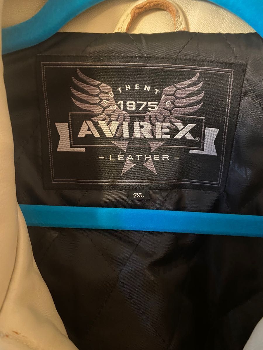 AVIREX ドラゴンスネーク レザージャケット 中古 400着限定品 AVIREX ドラゴンスネーク レザージャケット 中古 400着限定品