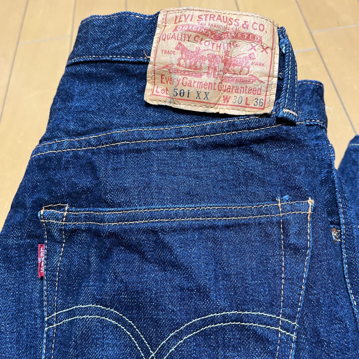 Yahoo!オークション - リーバイス LEVIS 501XX W30 日本製 55501
