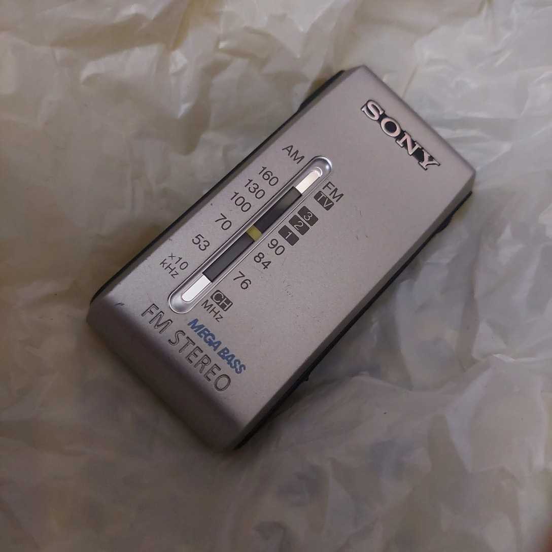Yahoo!オークション - 【002】SONY ポケットラジオ SRF-S84【超小型ラ...