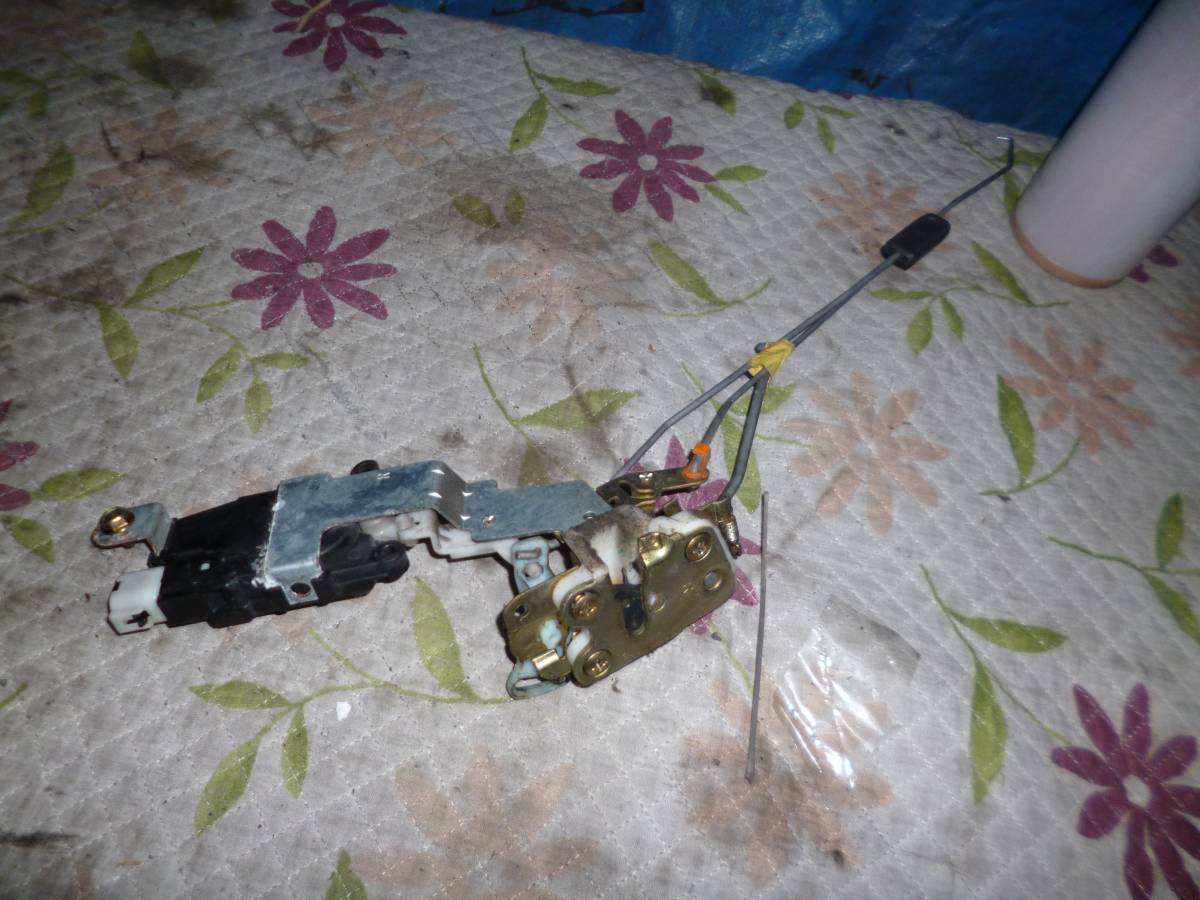 Yahoo!オークション - RA1 プレオ LS 右 フロント ドア ロック アクチ...