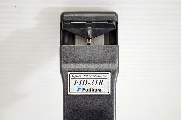 FUJIKURA/フジクラ 光ファイバ小型心線対照器 FID-31R 訳ありジャンク(測定器)｜売買されたオークション情報、yahooの商品情報をアーカイブ公開 - オークファン（aucfan ...