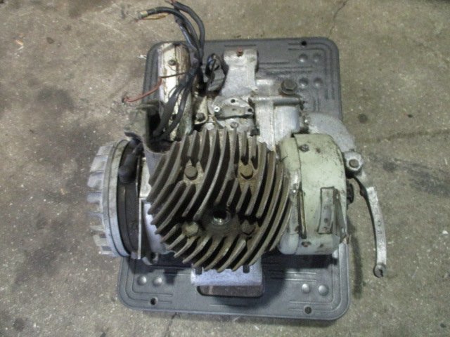 Yahoo!オークション - A5AB13 ラビット 動作未確認 エンジン OHベース ...