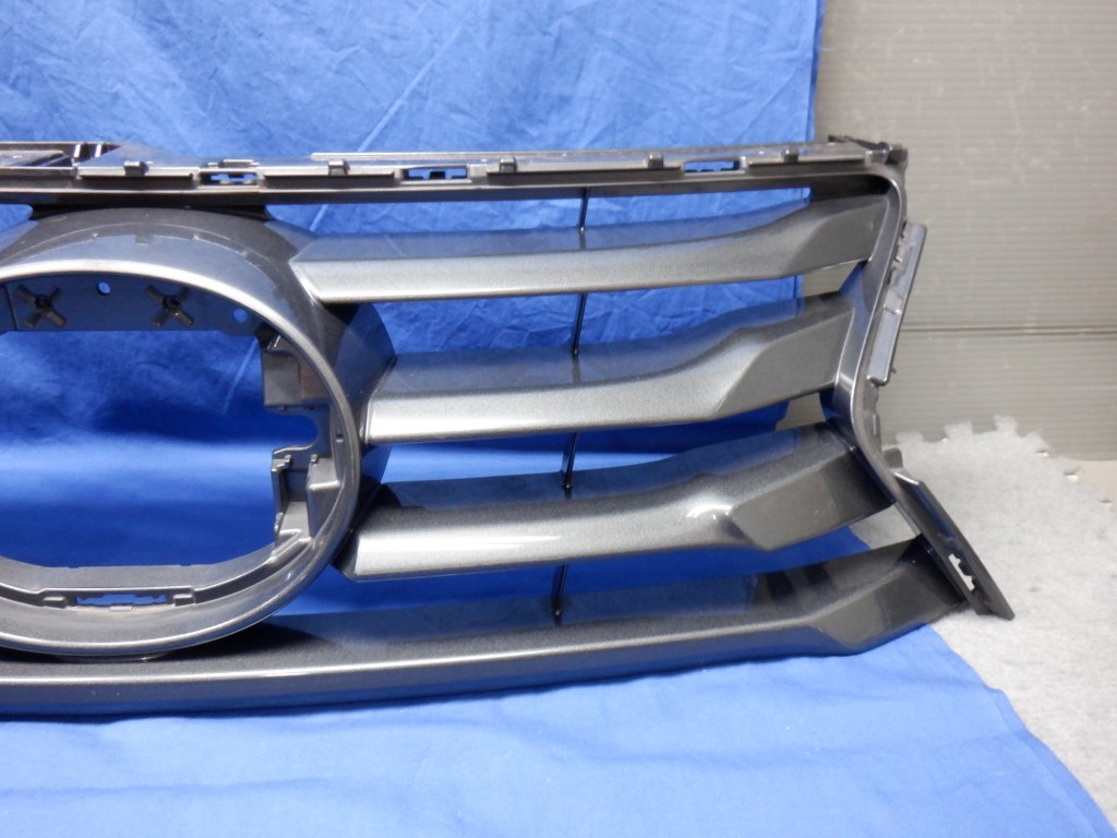 レクサス IS GSE30/ASE30/AVE30 中期 グリル 53112-53300 Z6574(フロント)｜売買されたオークション情報、yahooの商品情報をアーカイブ公開 ...