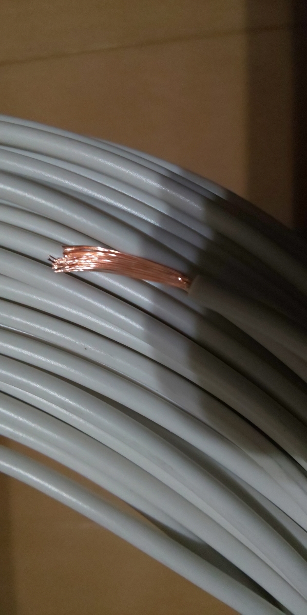 Yahoo!オークション - 16AWG (1 25sq) Φ3 1・200M 白色ケーブル