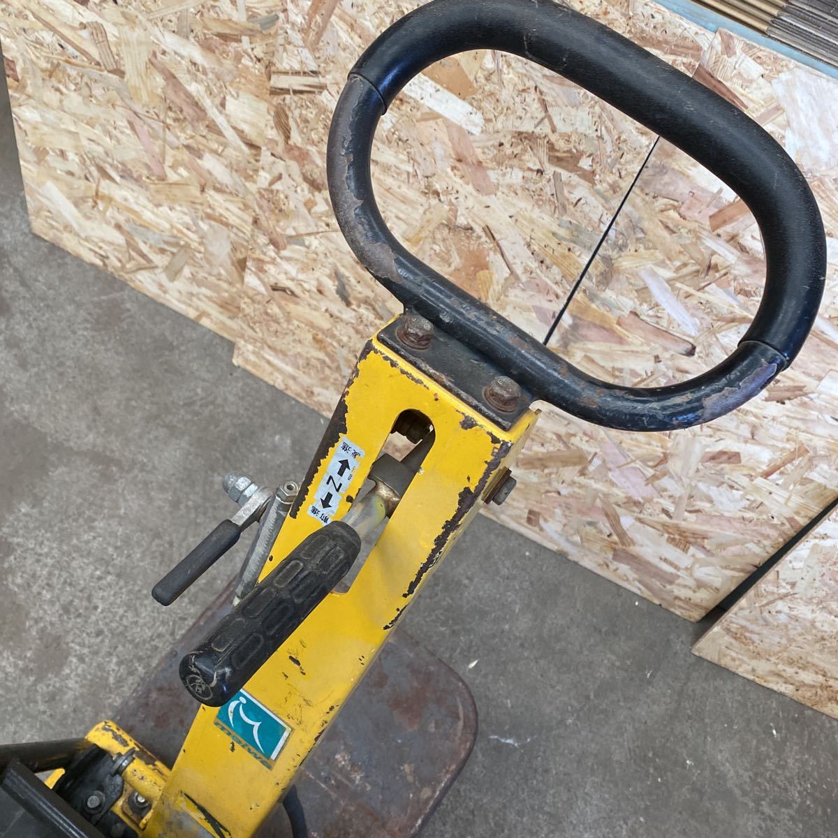 MEIWA/明和 前後進プレート バイブロプレート RP120 バッテリー(トラック、ダンプ、建設機械)｜売買されたオークション情報、yahooの商品情報をアーカイブ公開 - オークファン ...