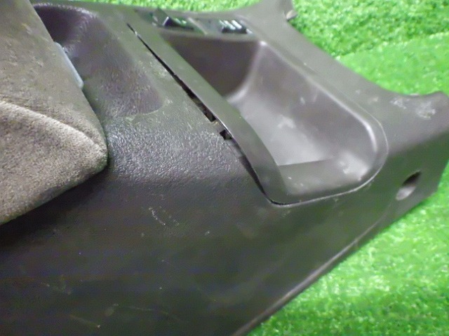 Yahoo!オークション - 日産 SC33 C33 ローレル 後期 コンソールBOX カ...