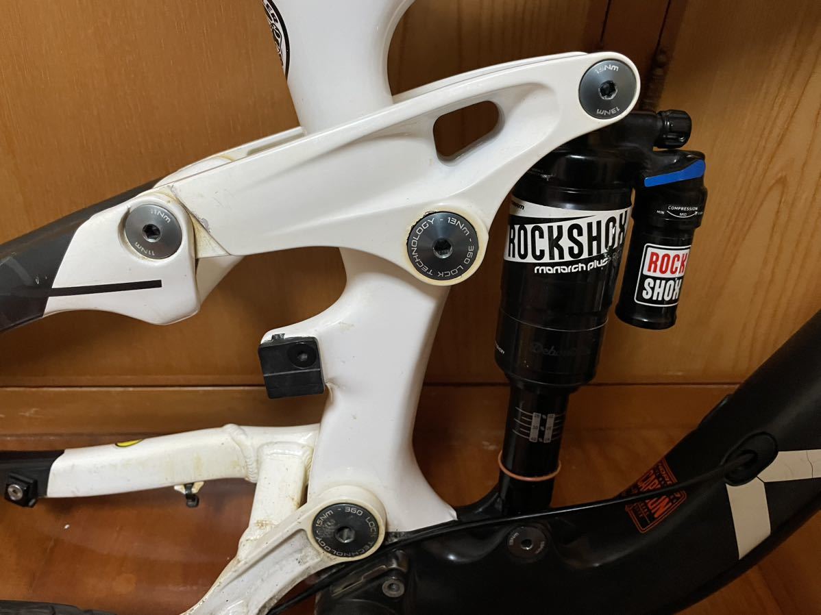 Yahoo!オークション - Norco RENGE 2016 カーボンフレーム 27.5 Lサイ...