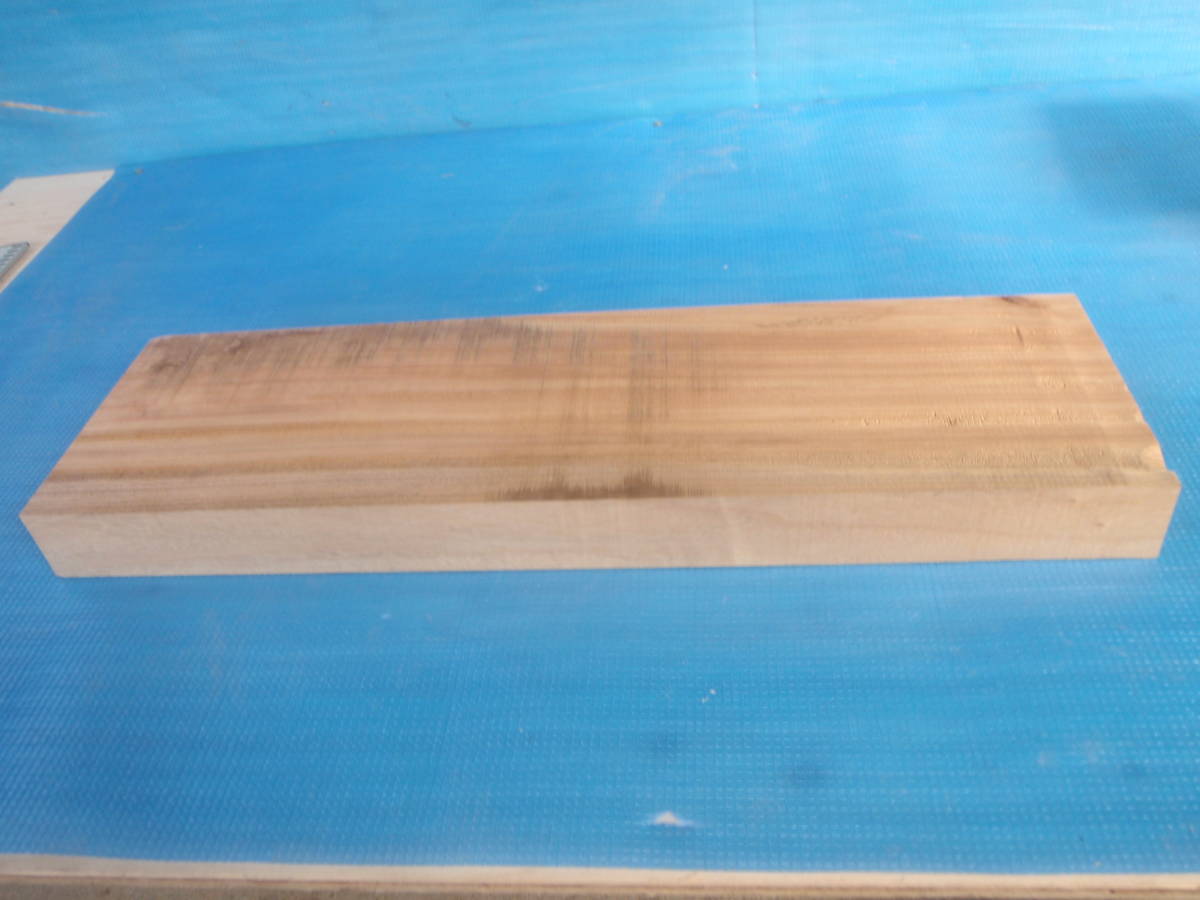 彫刻材 クス 006(樟（くす）)｜売買されたオークション情報、yahooの商品情報をアーカイブ公開 - オークファン（aucfan.com）