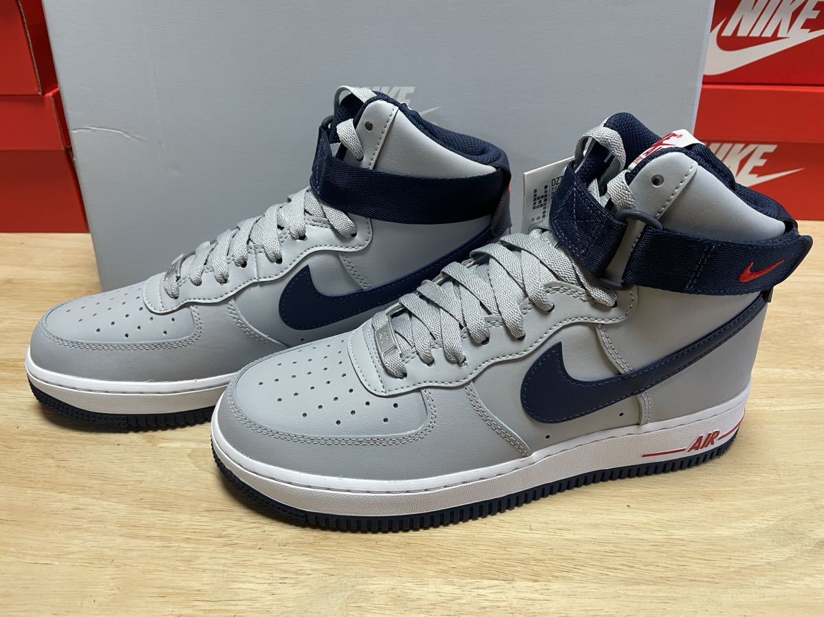 NIKE ナイキ エア フォース 1 HIGH WMNS 26 0㎝ 新品 ウルフ NIKE ナイキ エア フォース 1 HIGH WMNS 26 0㎝ 新品 ウルフ