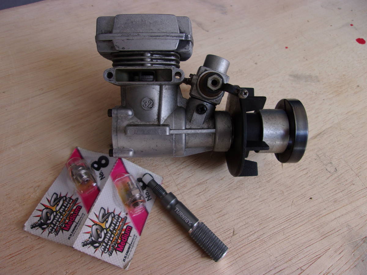 Yahoo!オークション - OS32SX エンジンABCピストン OSプラグNO8 ピス...