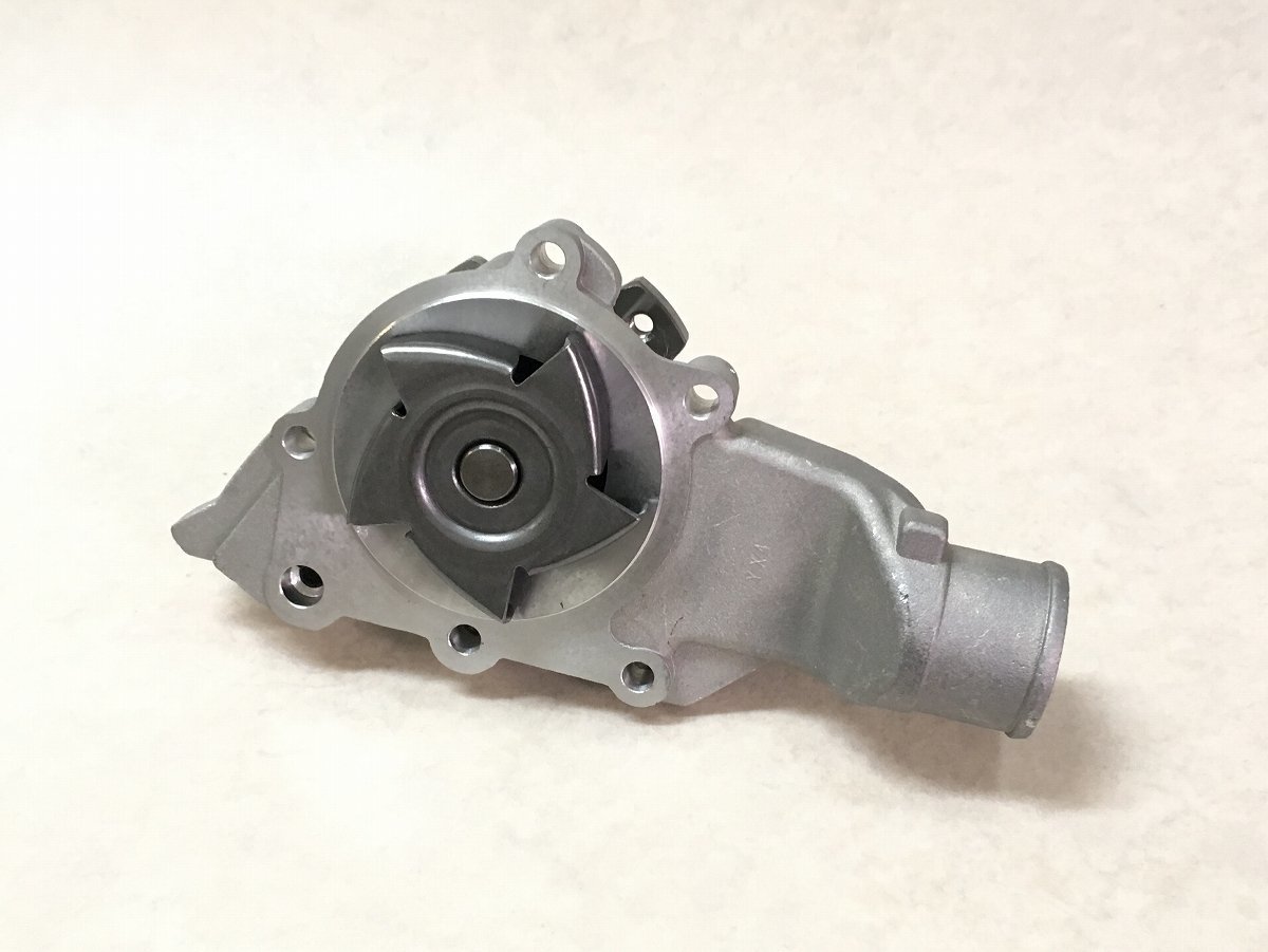 Yahoo!オークション - 《00-06y 4.0L用》ウォーターポンプ ジープ TJラ...