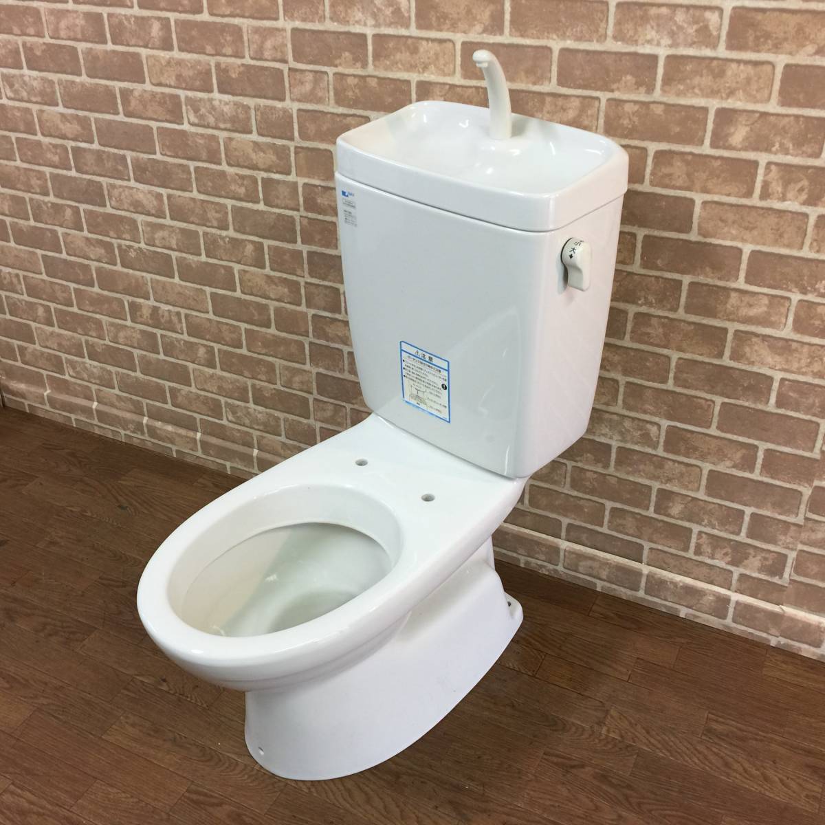 INAX トイレ便器 床下排水 洋式便器 C-110ST とタンク DT-3810 のセット #BN8 オフホワイト 直接引き取り可(洋式)｜売買されたオークション情報、yahooの商品情報を ...