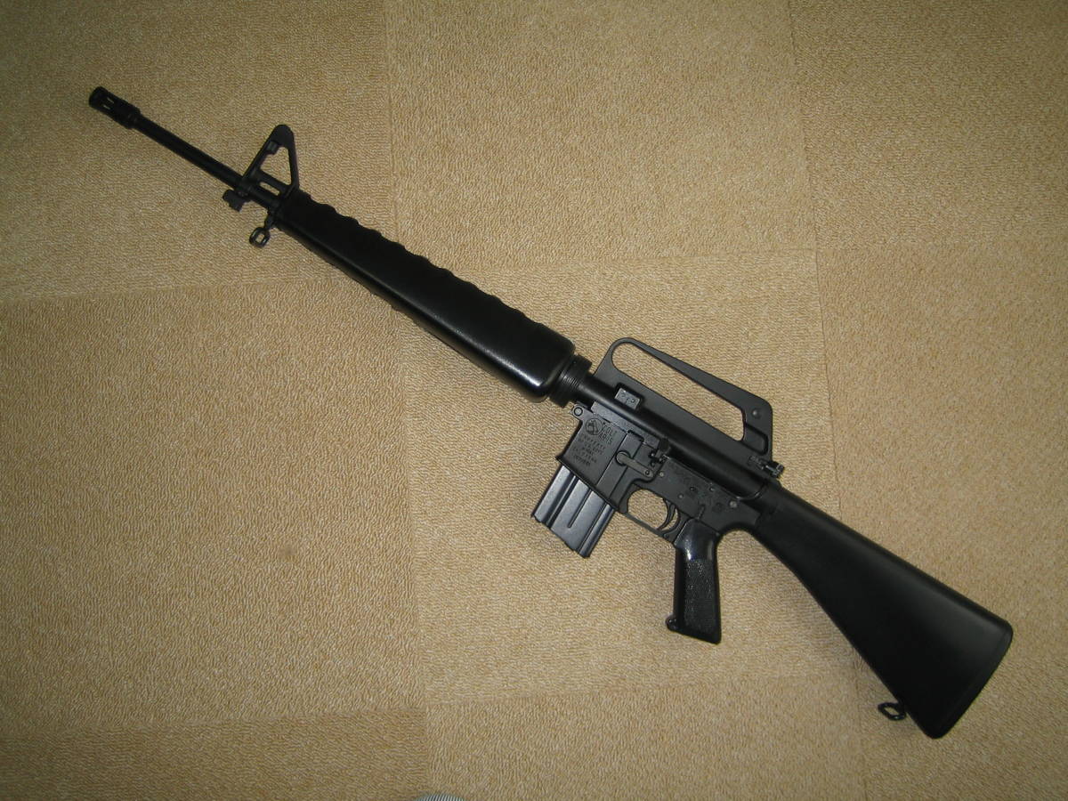 マルシン COLT M-16A1 AR-15 アサルトライフル SMG規格品 モデルガン 未発火カートリッジ付き(モデルガン)｜売買されたオークション情報、yahooの商品情報をアーカイブ公開 ...