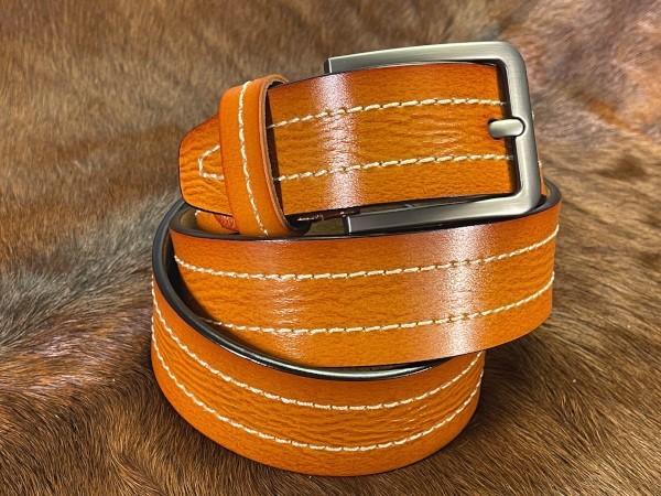 Yahoo!オークション - セレクト出品 DT-446A 本革 キャメル センタース...